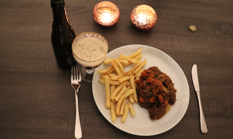Westvleteren Vlaamse stoof met friet | Bier en eten | biernet.nl