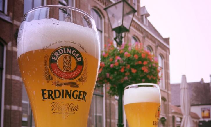 Erdinger Hefe Weisse | Duits Weizen bier | biernet.nl