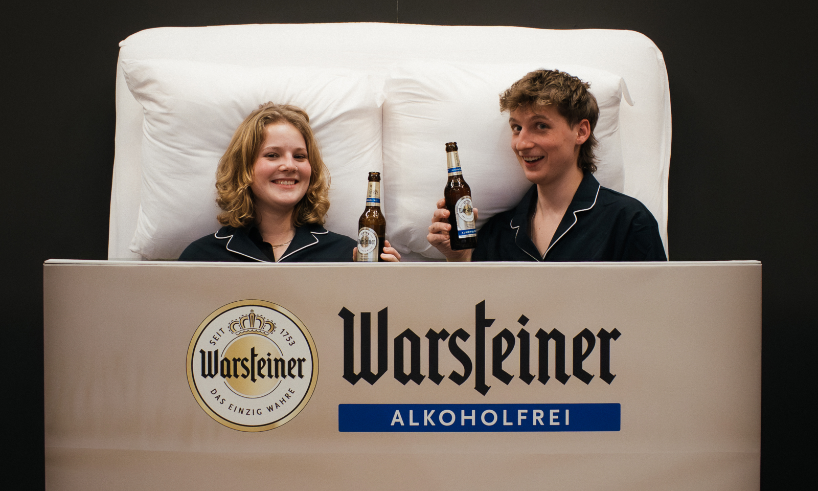 Warsteiner zet bed op beursvloer voor Dry January-campagne | biernet.nl