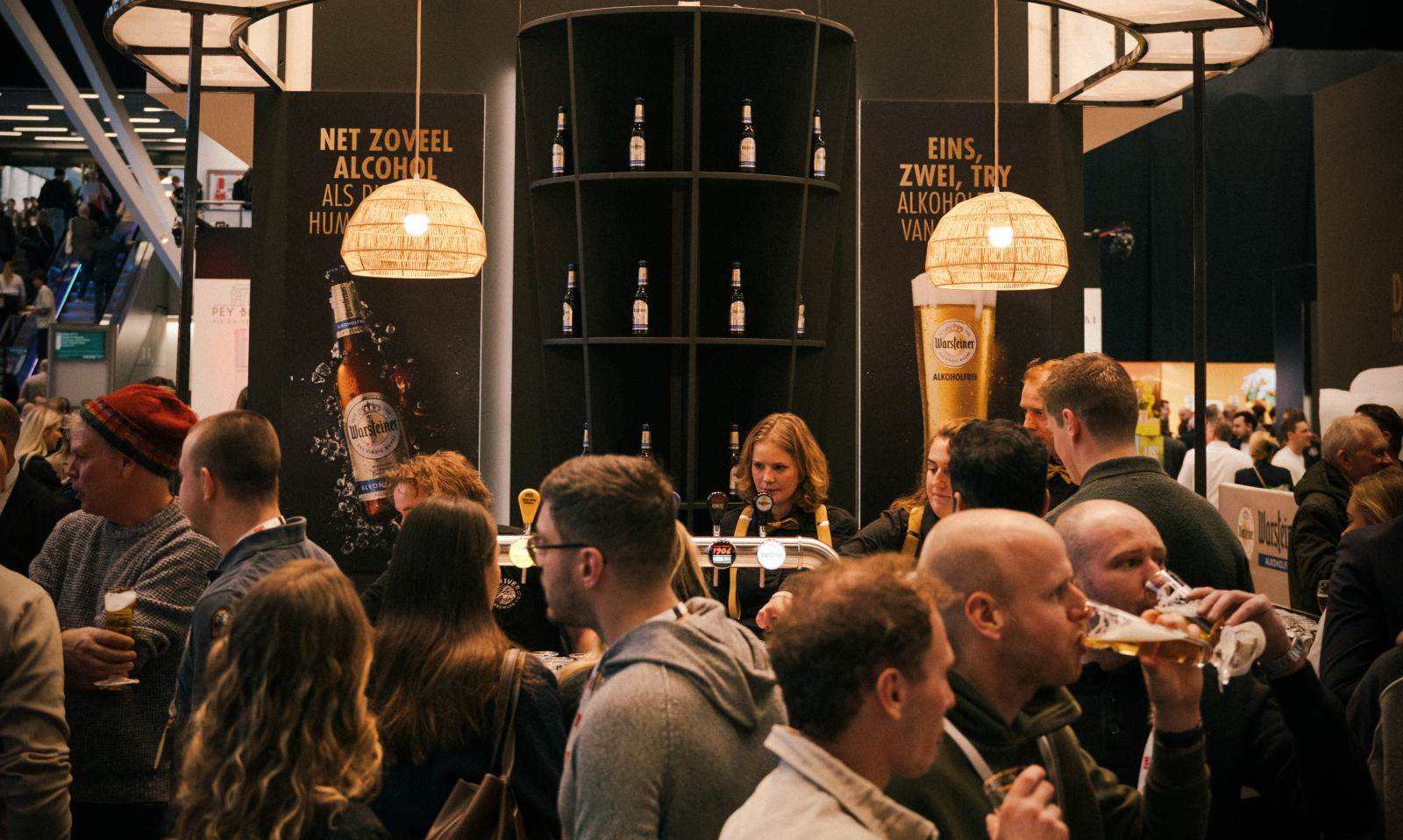 Warsteiner zet bed op beursvloer voor Dry January-campagne | biernet.nl