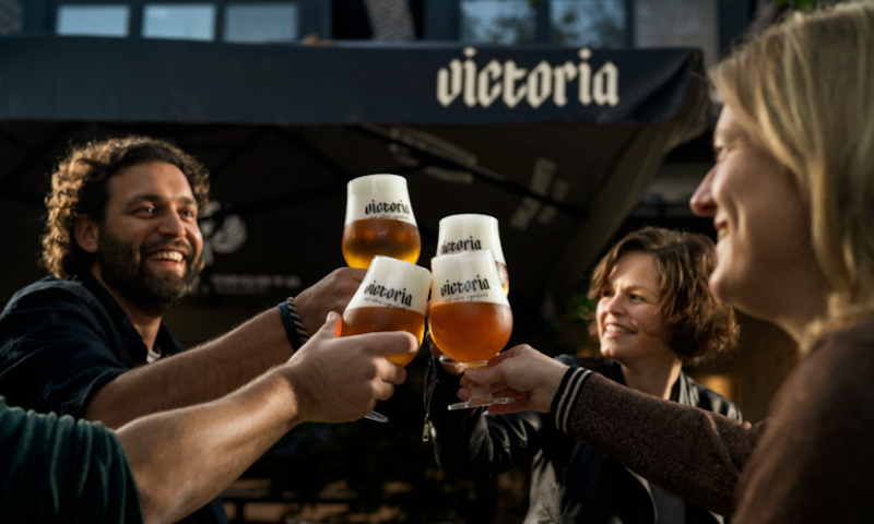 Victoria | Zwaar Blond bier van AB InBev | biernet.nl